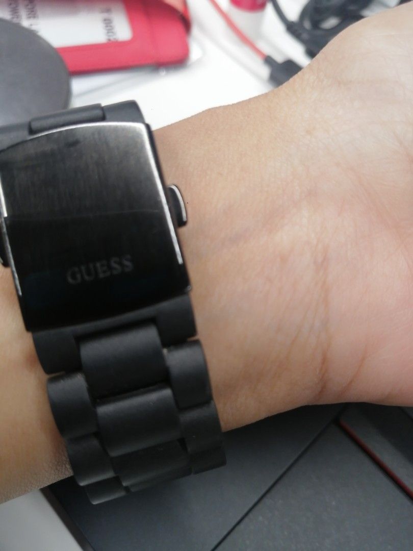 Guess authentic, Luxury, Watches on Carousell