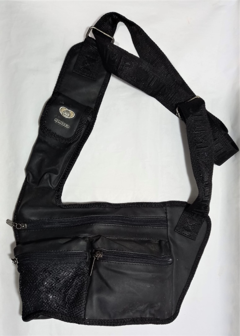 JUMP black sling bag / body bag, Women's Fashion, Bags & Wallets, Cross ...