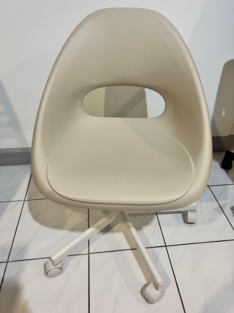 Kerusi ikea - iKEA LOBERGET cream, Furniture & Home Living, Furniture ...