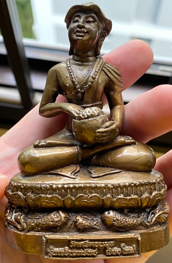 Kruba Noi Phra Upakut Mini Statue Bucha, Hobbies & Toys, Memorabilia ...