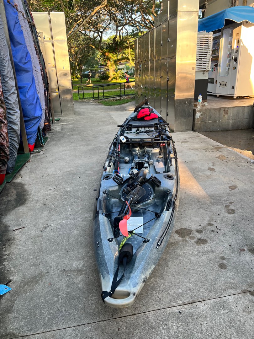 Mako 12 kayak, Sports Equipment, Fishing on Carousell