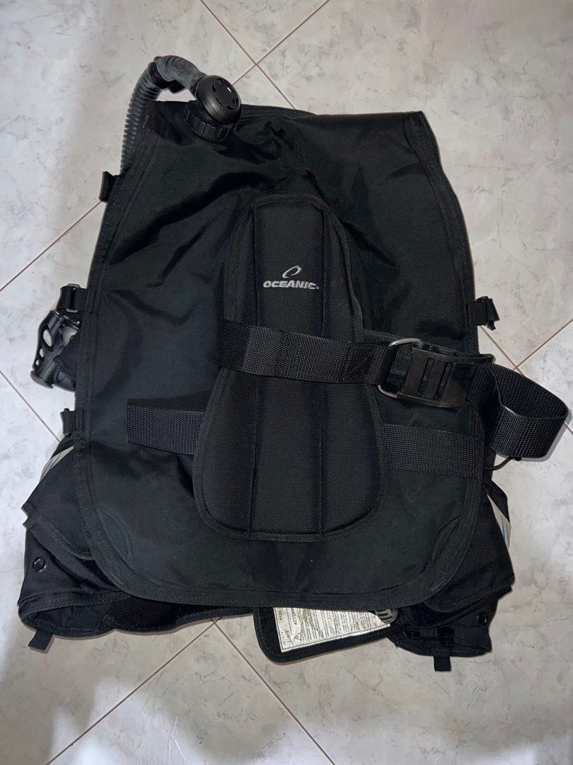 Oceanic Islander Back Inflate BCD, Sports Equipment, Sports & Games ...