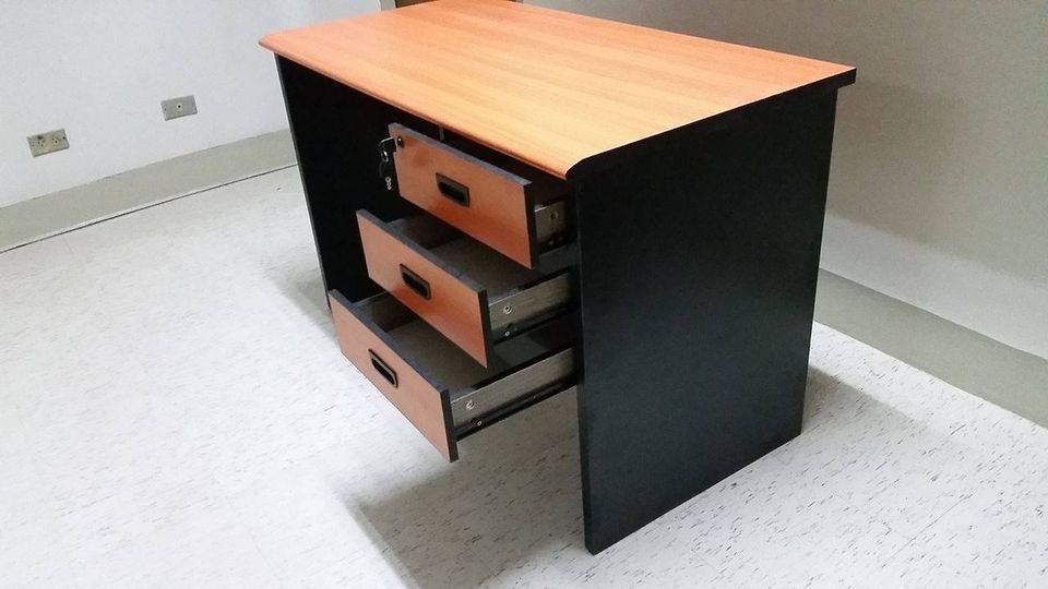 Office Freestanding Computer table Furniture, Furniture & Home Living ...