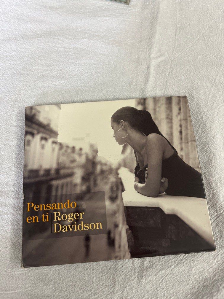 Pensando en ti Roger Davidson 經典懷舊CD, 興趣及遊戲, 音樂樂器 & 配件, 音樂與媒體 - CD 及 ...