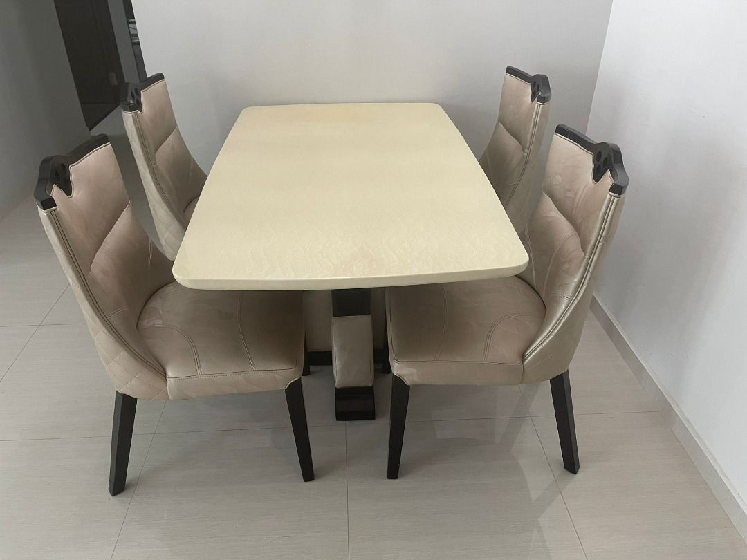 Preloved Maurice Dining Table & Maurice Dining Chairs, Furniture & Home ...