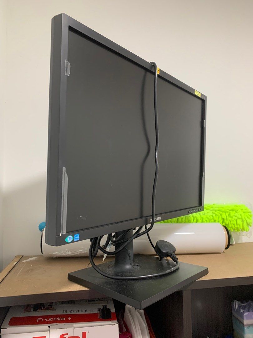 Samsung LED Monitor 22 inches (S22C450), Computers & Tech, Parts ...