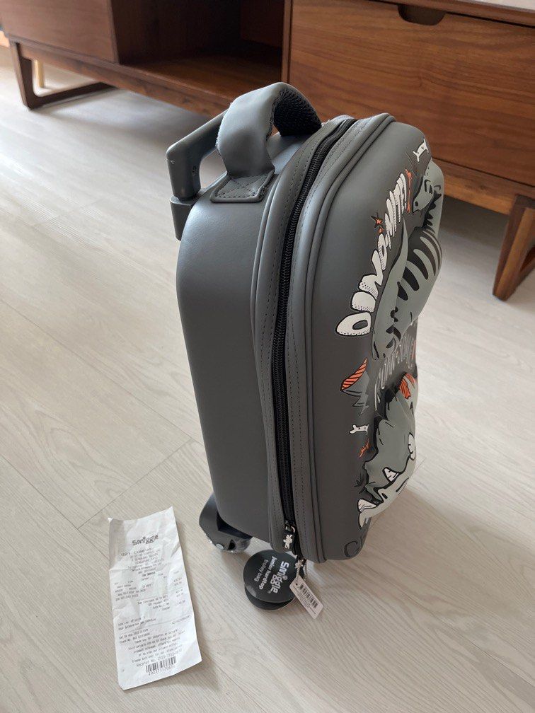 Smiggle school bag trolley, Babies & Kids, Babies & Kids Fashion on ...