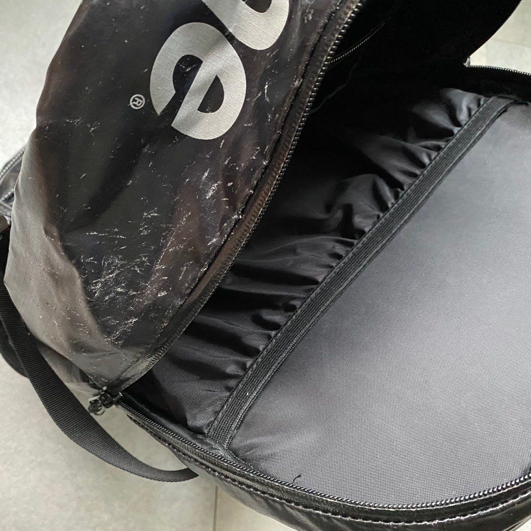 Supreme FW17 Backpack - Black, Men's Fashion, Bags, Backpacks on Carousell
