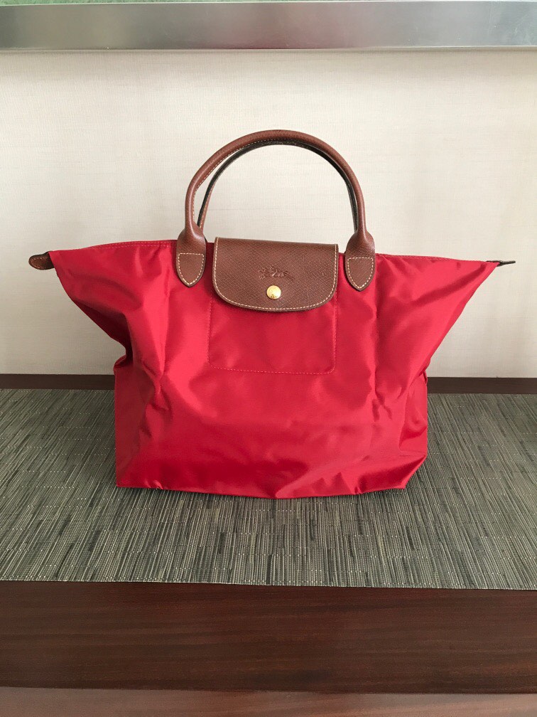 TAS LIPAT LONGCHAMP MERAH TYPE M model Depose MWT - Ri - 255, Barang ...
