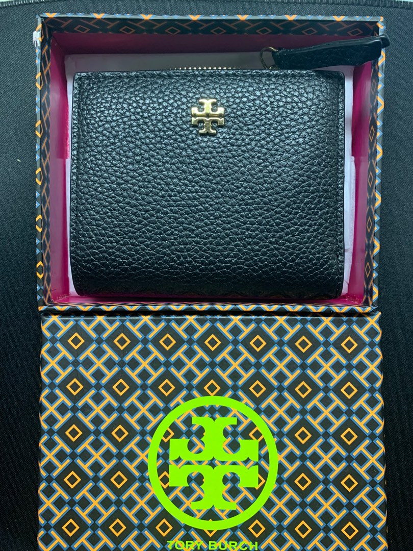 Tory burch wallet, Women's Fashion, Bags & Wallets, Wallets & Card ...