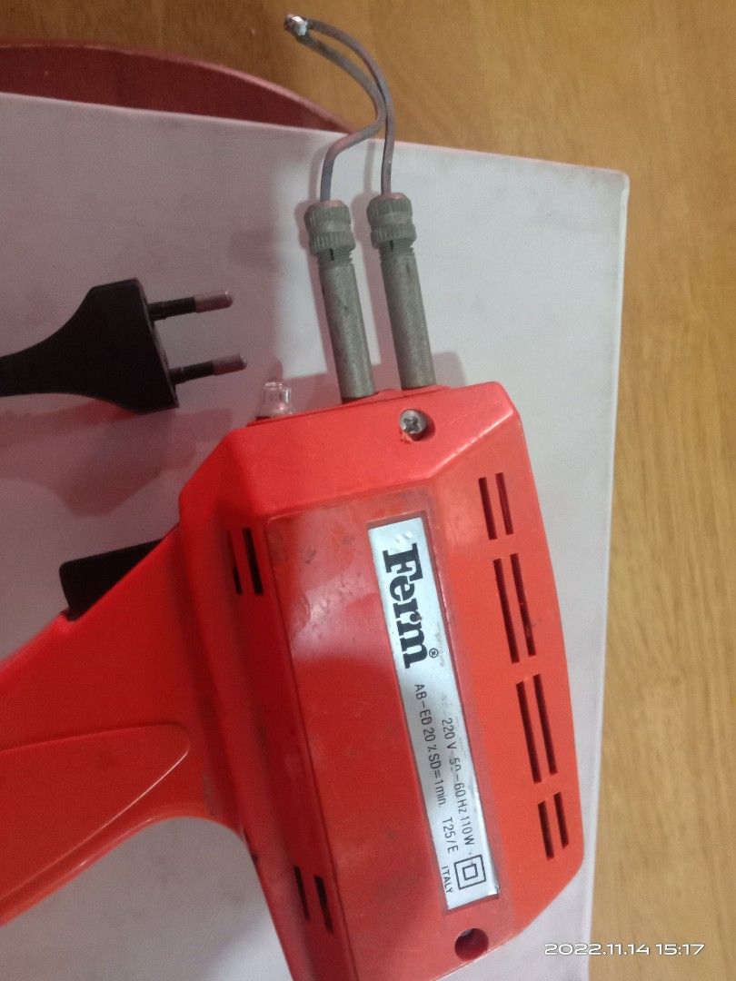 Vintage Ferm soldering iron gun,220 volts,made in italy, Hobbies & Toys ...