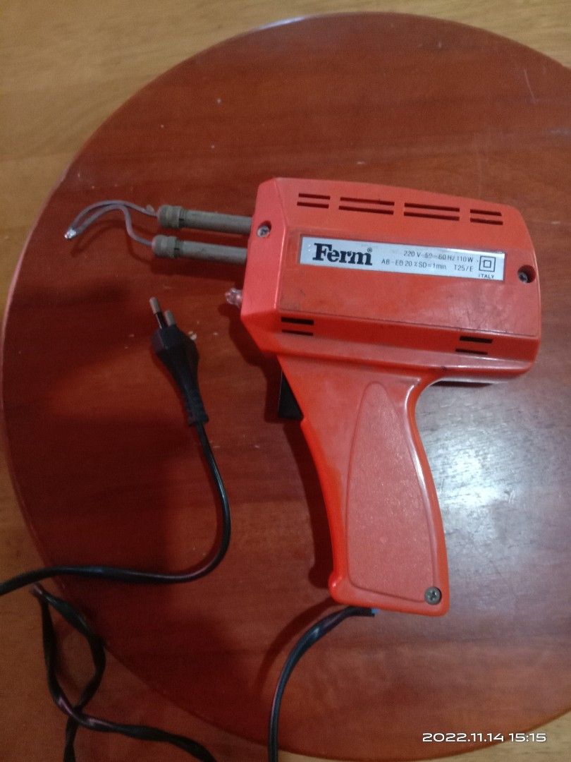 Vintage Ferm soldering iron gun,220 volts,made in italy, Hobbies & Toys ...