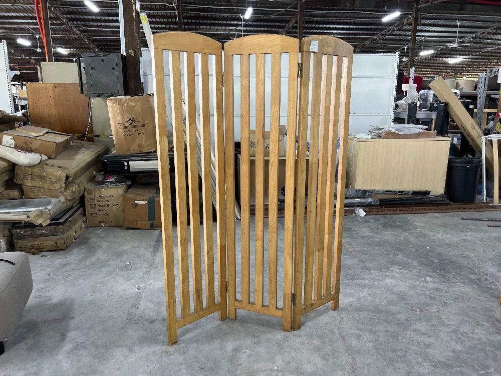Wooden 6ft Tri Fold Partition / Partition Lipat Tiga 6 kaki kayu ...