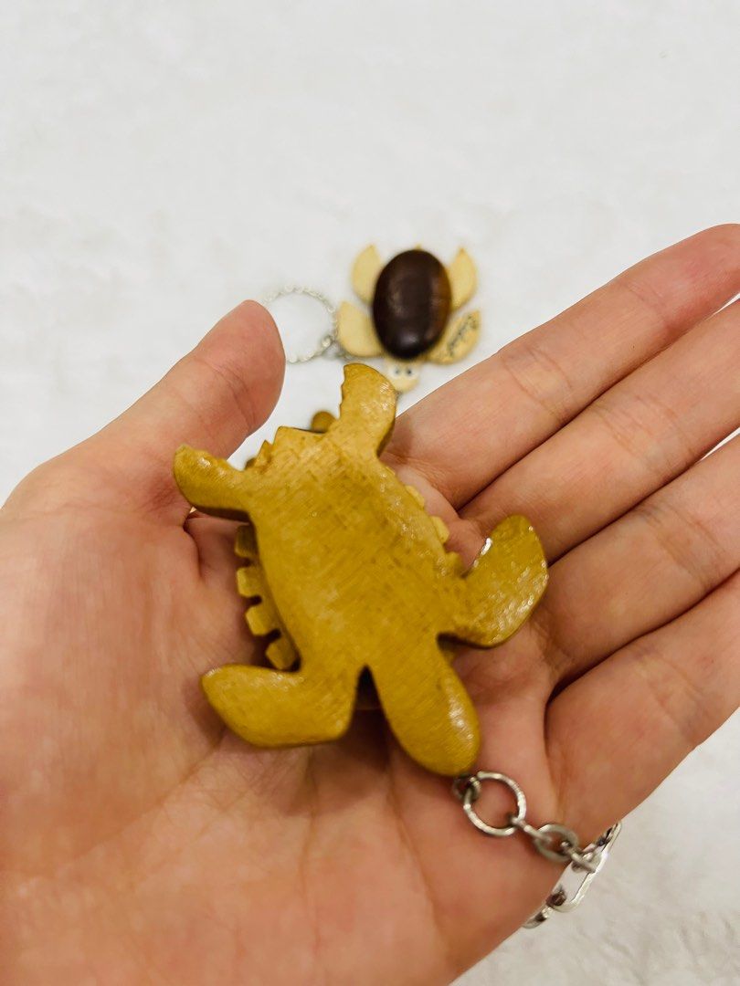 Wooden Turtle Penyu Keychain Handmade in Sabah, Hobbies & Toys ...