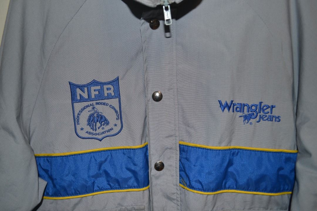 Wrangler Vintage... NFR Rodeo Jacket... Embroid Design ..........Rider ...