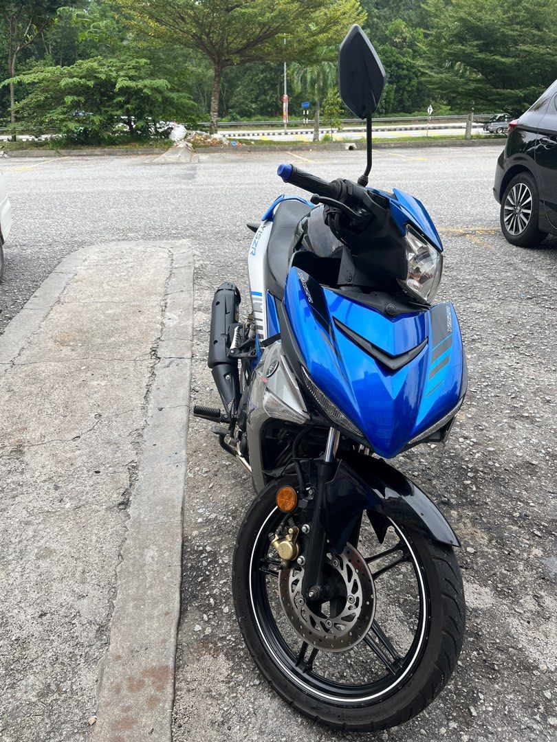 Yamaha Y15ZR YSUKU 2019 Biru, Motorbikes on Carousell