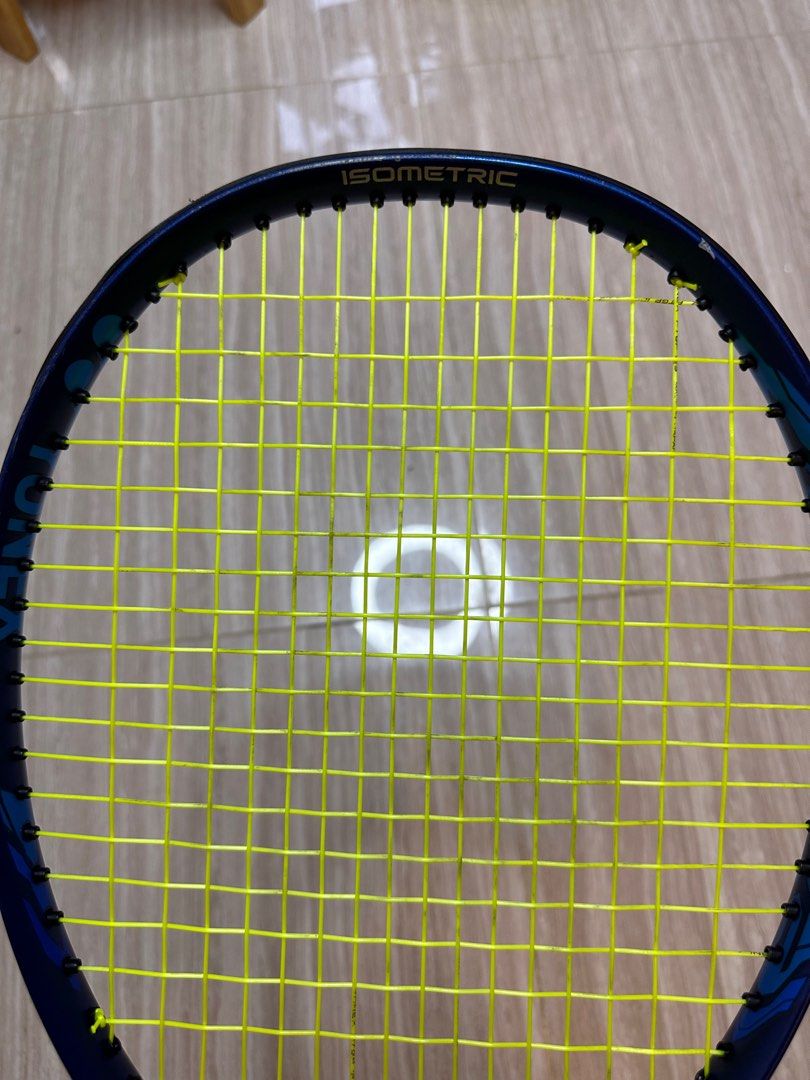 Yonex Ezone tour 98 2020 grip 2 (Installed leather grip), 運動產品, 運動與體育 ...