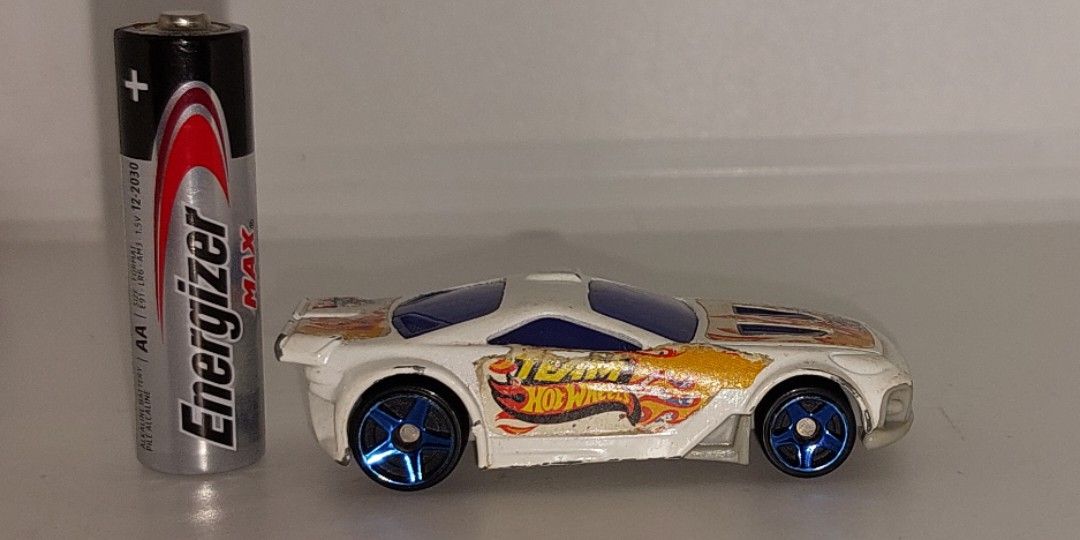 2012 Mcdonald's Happy Meal Team Hot Wheels Scorcher Blue Driver ...