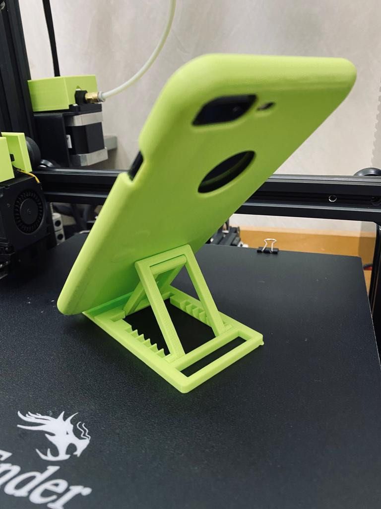 Mobile stand with name, Mobile Phones & Gadgets, Other Gadgets on Carousell