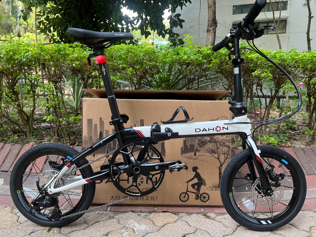 黑白色 完成交收 2023 最新款 頭柱內摺版 DAHON K3 PLUS, 運動產品, 單車及配件, 單車 - Carousell