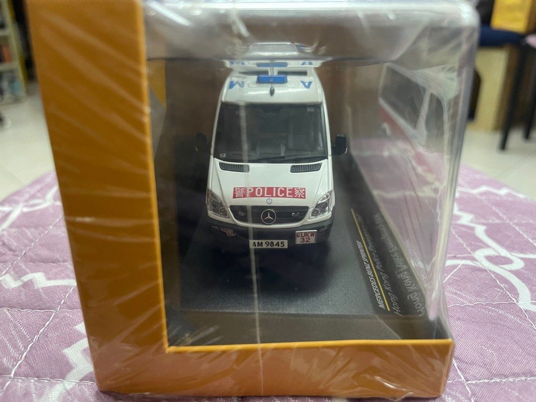 全新 tiny am9845 1:43 警車 警察 衝鋒車, 興趣及遊戲, 玩具 & 遊戲類 - Carousell