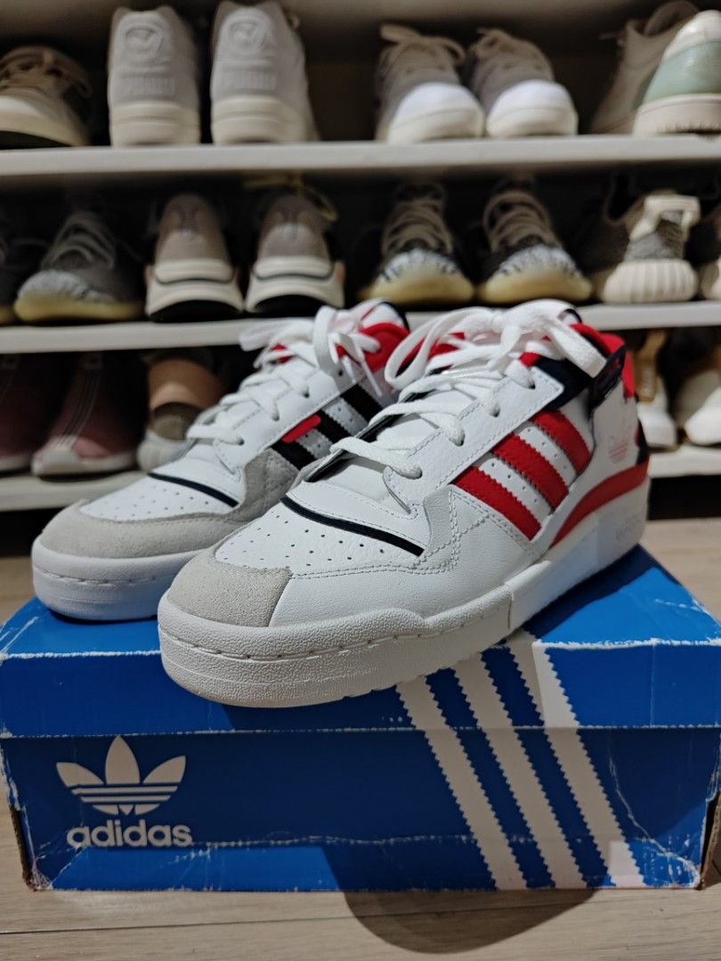 Adidas Forum Low, Men's Fashion, Footwear, Sneakers on Carousell