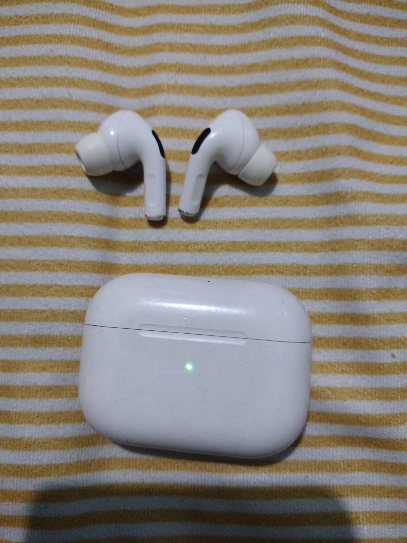 Apple Airpods A2190, Audio, Earphones on Carousell