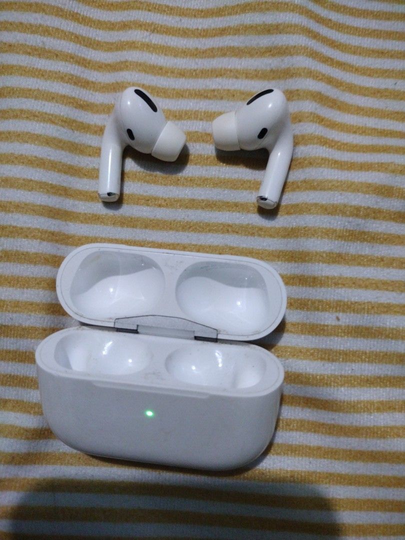 Apple Airpods A2190, Audio, Earphones on Carousell