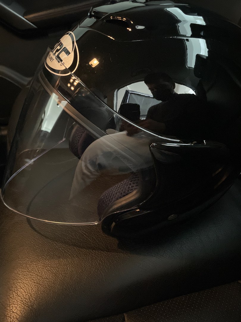 Black Arc ritz helmet, Motorcycles, Motorcycle Accessories on Carousell