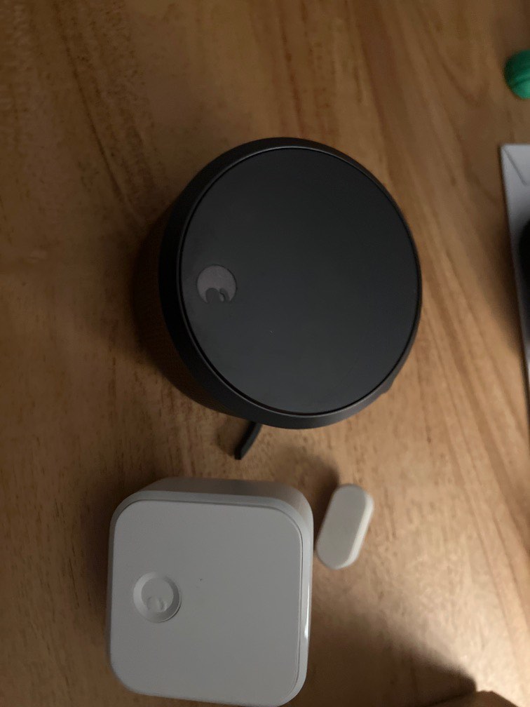 August Smart Lock (3rd Gen) with Door Sense and Wi-Fi Bridge, Furniture ...