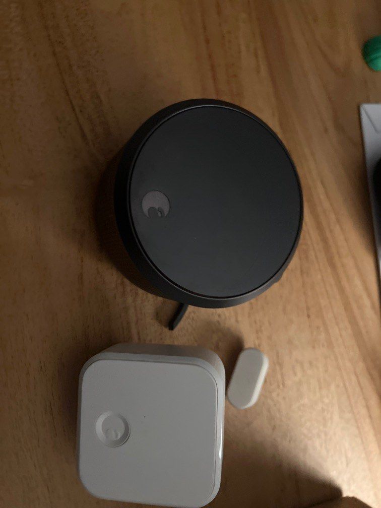 August Smart Lock (3rd Gen) with Door Sense and Wi-Fi Bridge, Furniture ...