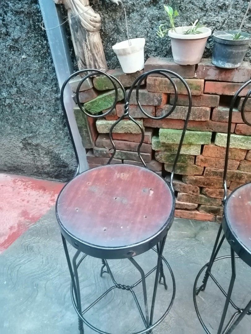 Batibot bar chairs, Furniture & Home Living, Furniture, Chairs on Carousell