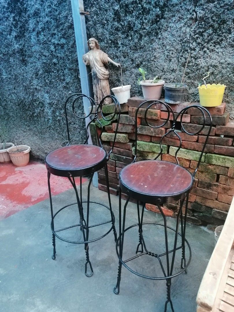 Batibot bar chairs, Furniture & Home Living, Furniture, Chairs on Carousell