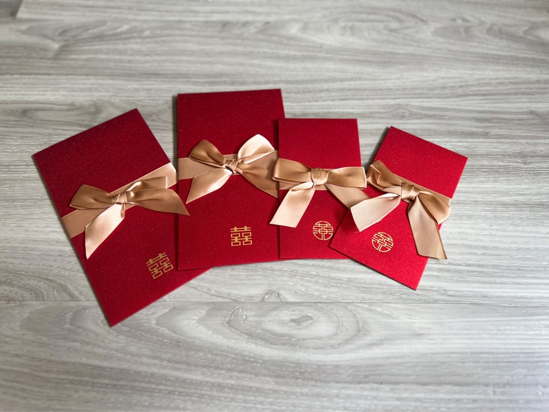 Set of Big and small ang bao (red packet) for guo da li, Hobbies & Toys ...