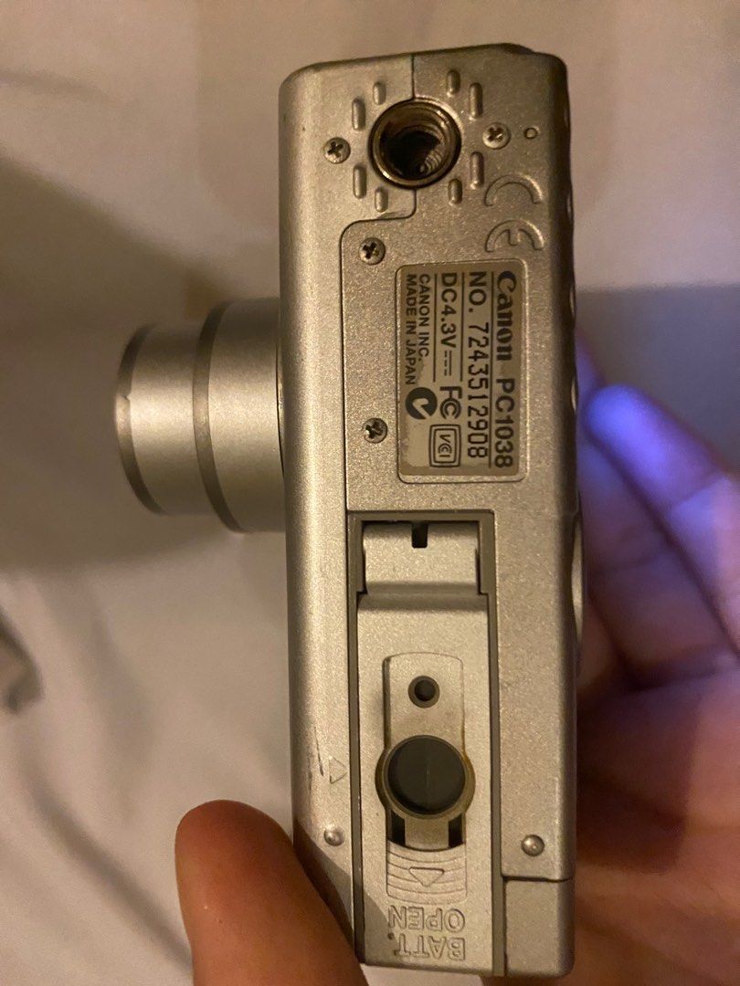 CANON DIGITAL IXUS 400, Photography, Cameras on Carousell