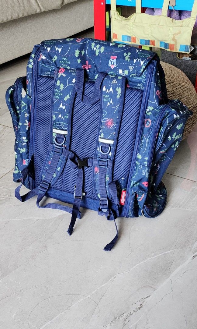 Coleman Trek Pack backpack (camp map), Men's Fashion, Bags, Backpacks ...