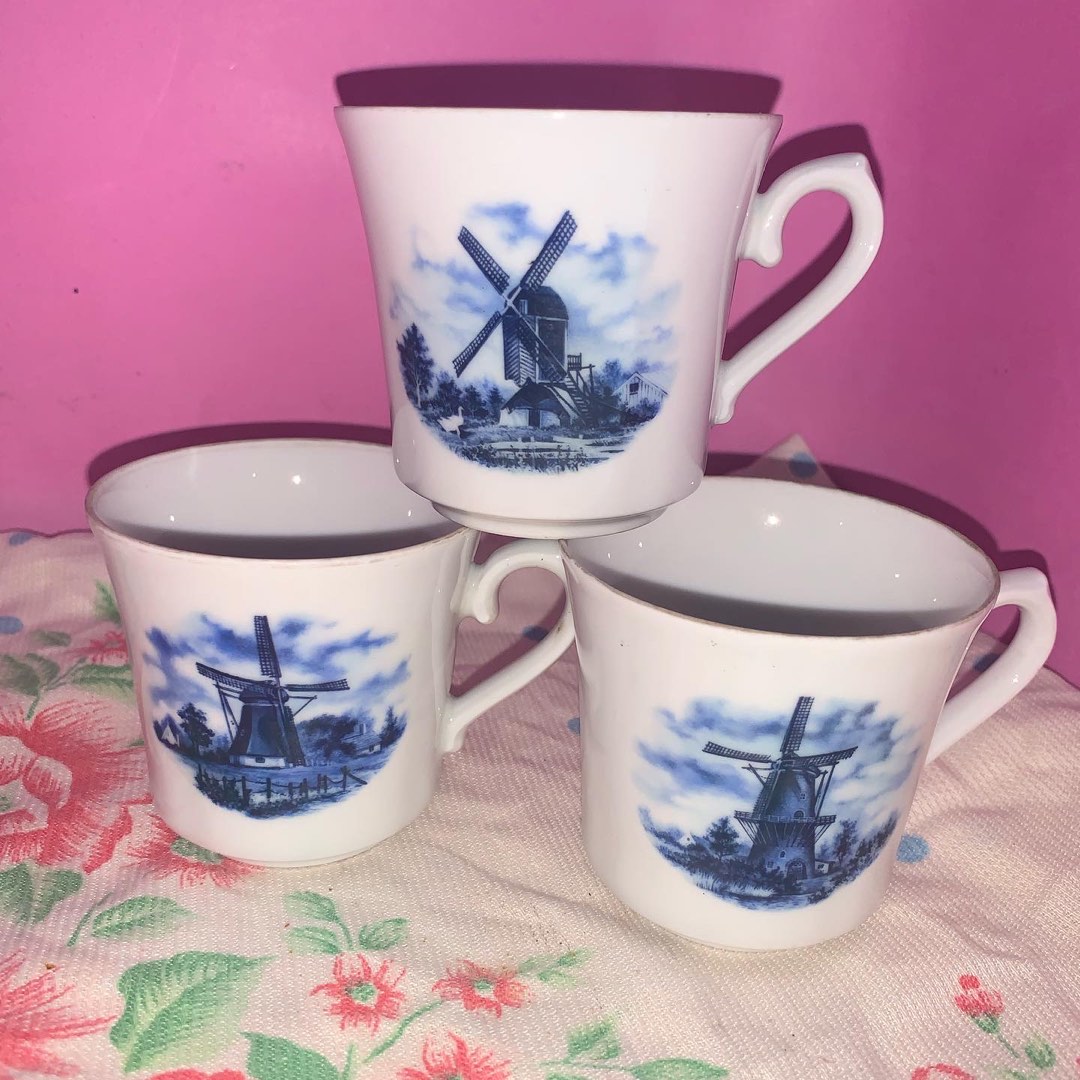 Cup Delft Holland, Antik, Pajangan di Carousell
