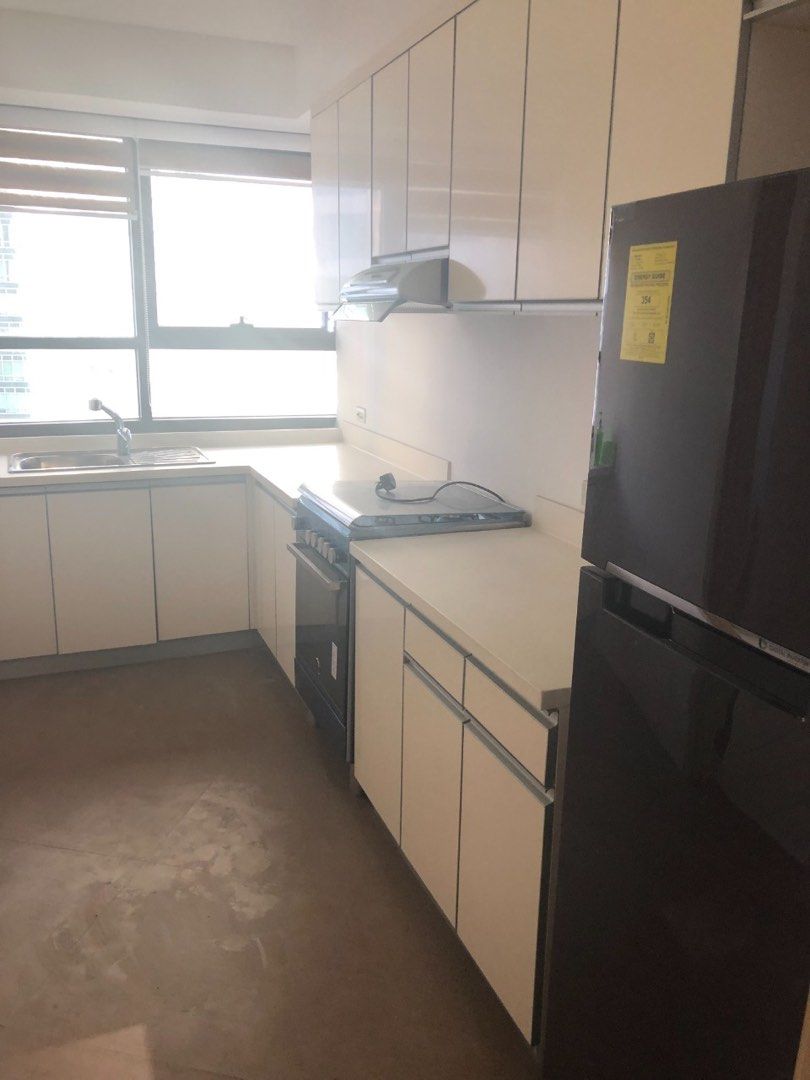 Fully furnished 2 bedroom Icon Residences Tower 2 BGC, Property ...