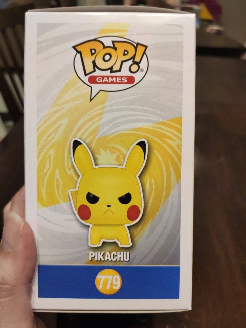Funko Pop! Games: Pokemon 779 - Pikachu (Attack Stance), Hobbies & Toys ...