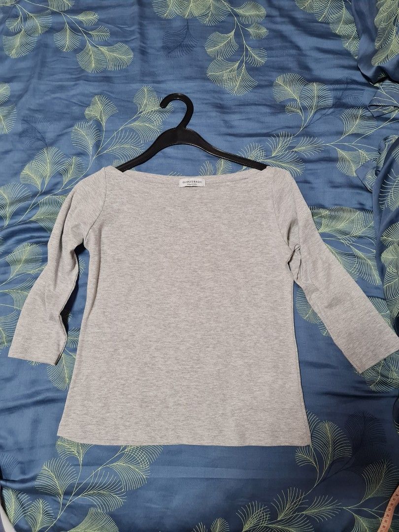 Giant, Women's Fashion, Tops, Blouses on Carousell