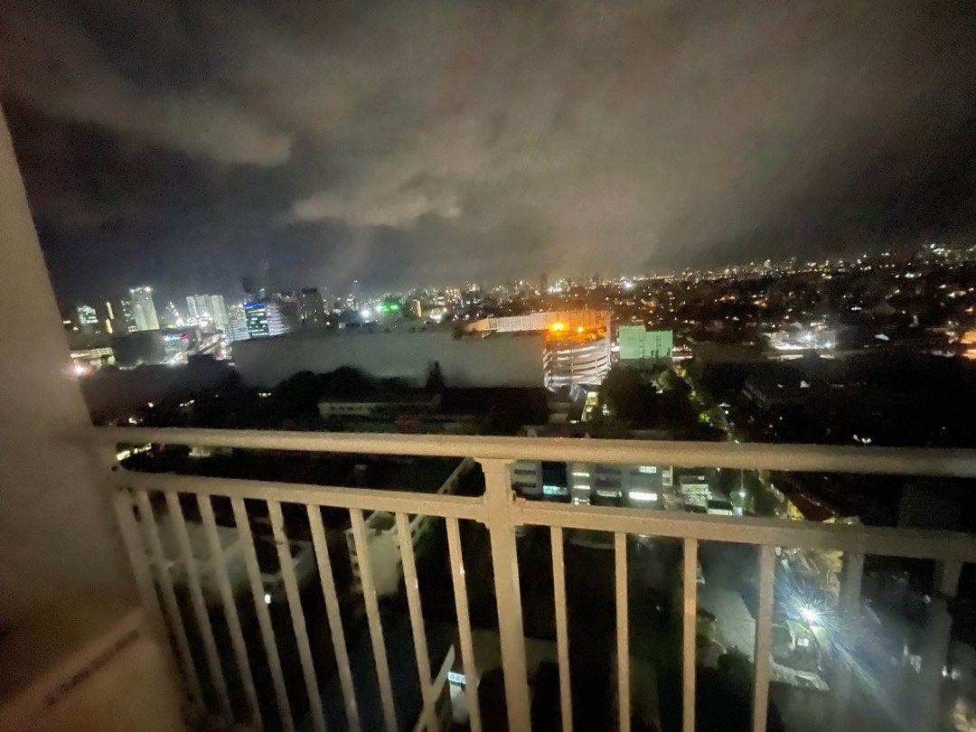 Grass residences staycation condotel apartelle qc, Commercial ...