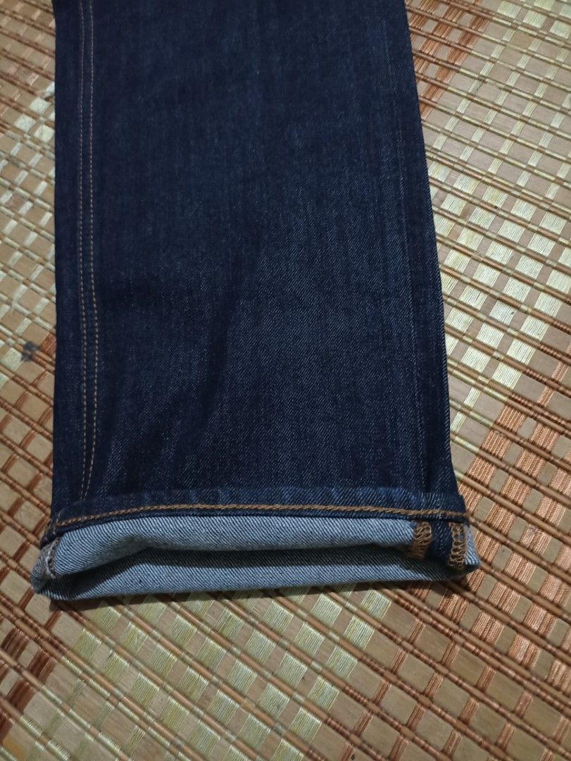 Gu Jean, Men's Fashion, Bottoms, Jeans on Carousell