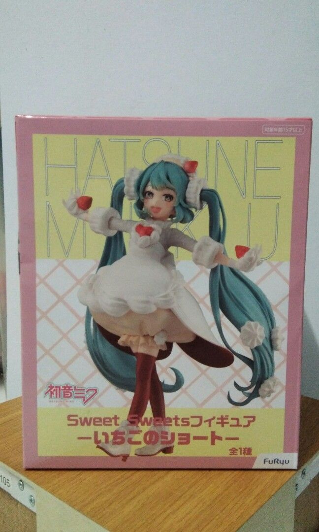 ORIGINAL Hatsune Miku Strawberry Short by Furyu, Hobbies & Toys, Toys ...