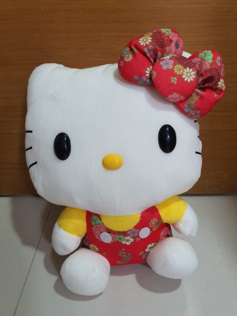 Hello Kitty Soft Toy, Hobbies & Toys, Toys & Games on Carousell