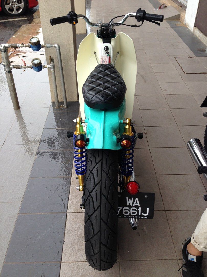 Honda c70 street cub, Motorbikes on Carousell