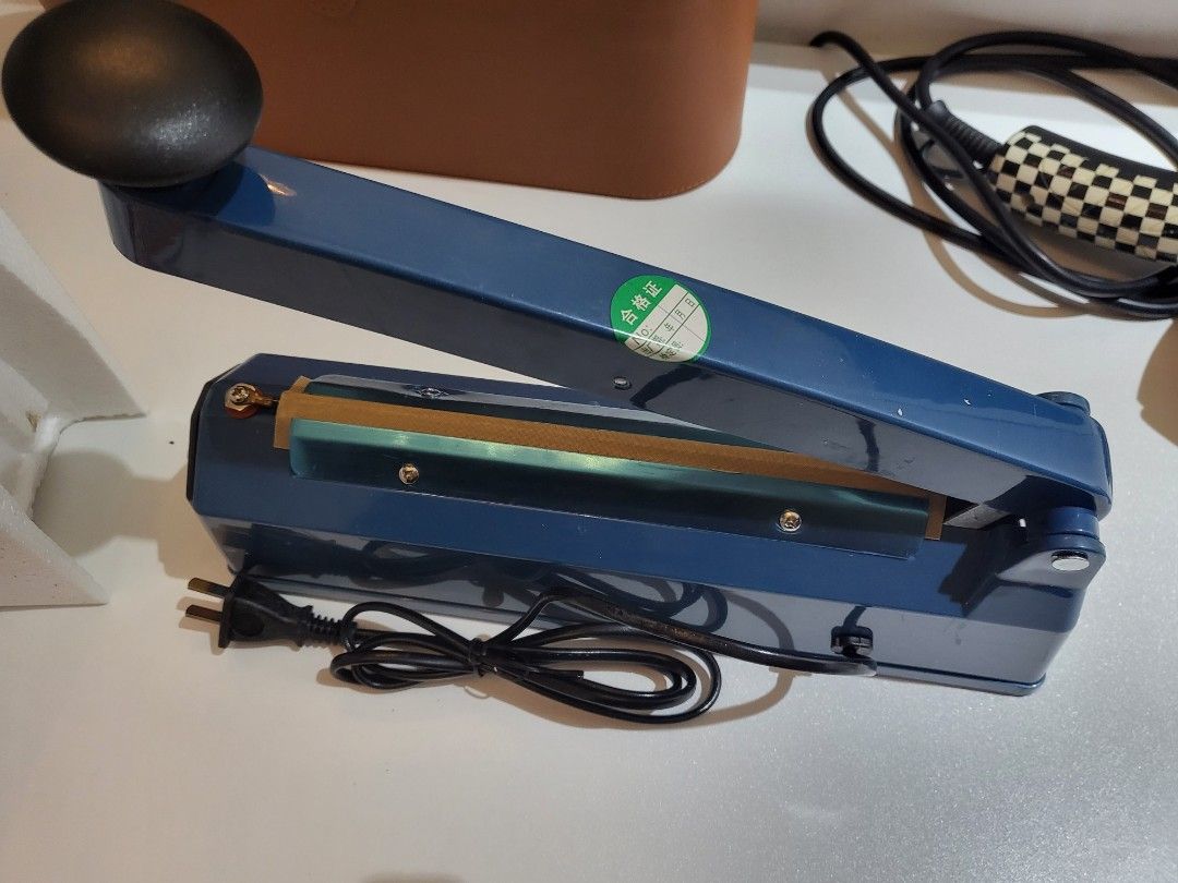 Impulse sealer plastic press tool 200m., Furniture & Home Living ...