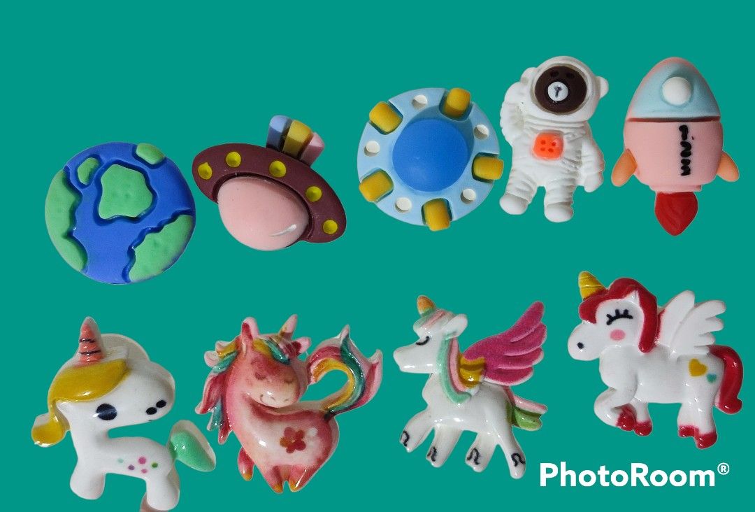 JIBBITZ/Accessory/Display/Toys, Hobbies & Toys, Stationary & Craft, Art ...