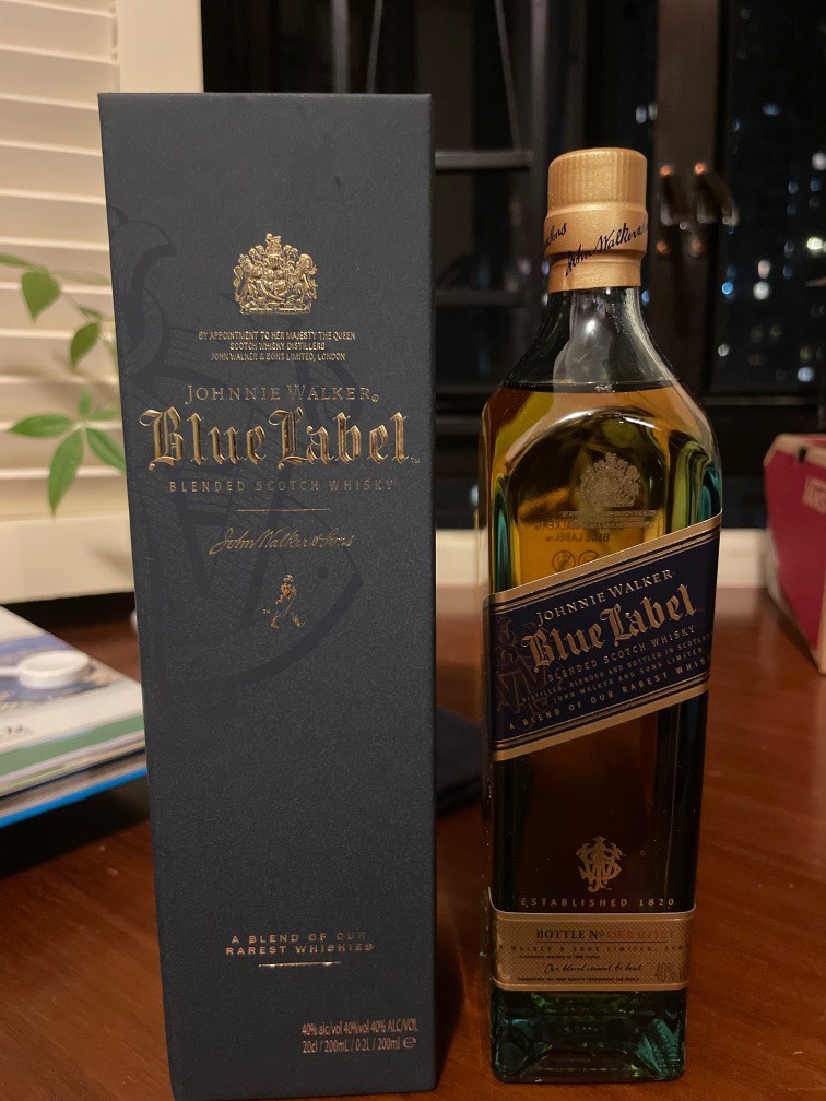 Johnny Walker Blue Label 200ml, 嘢食 & 嘢飲, 酒精飲料 - Carousell