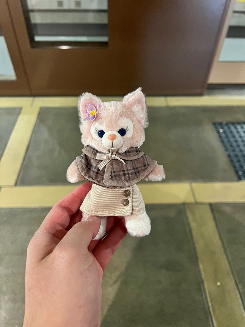 現貨【東京迪士尼】Linabell 掛飾, 興趣及遊戲, 收藏品及紀念品, 古董收藏 - Carousell