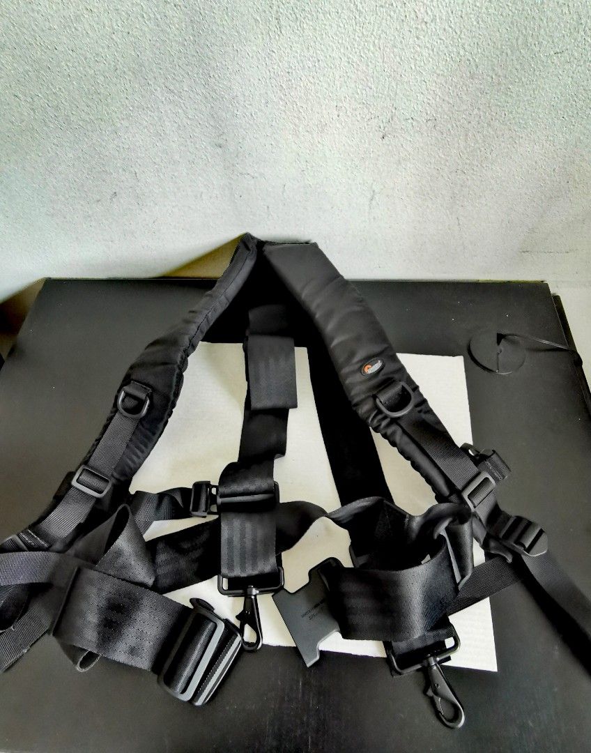 Lowepro back pack harness only (for Lowepro professional AW bags ...